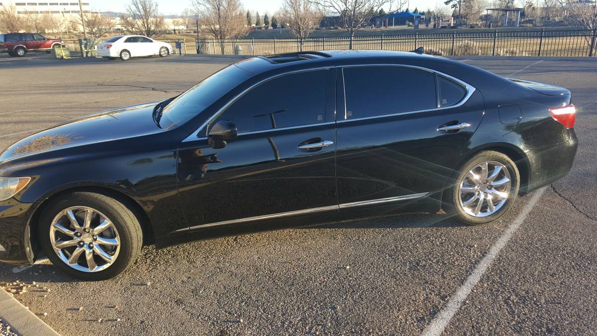 East Eats West: 2007 Lexus LS460L - DailyTurismo