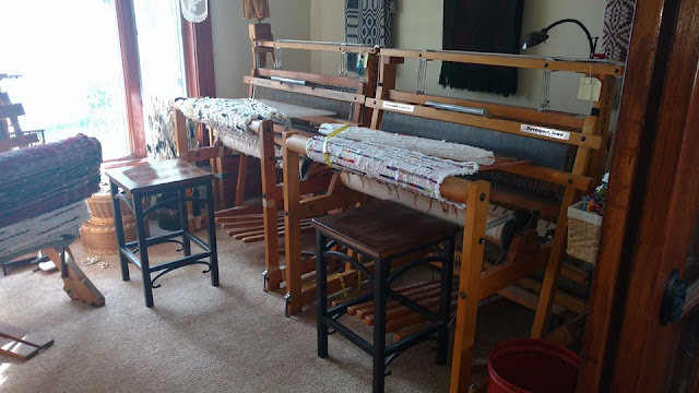 RVing: The USA is our BIG Backyard: Rainy Saturday Loom Restoration