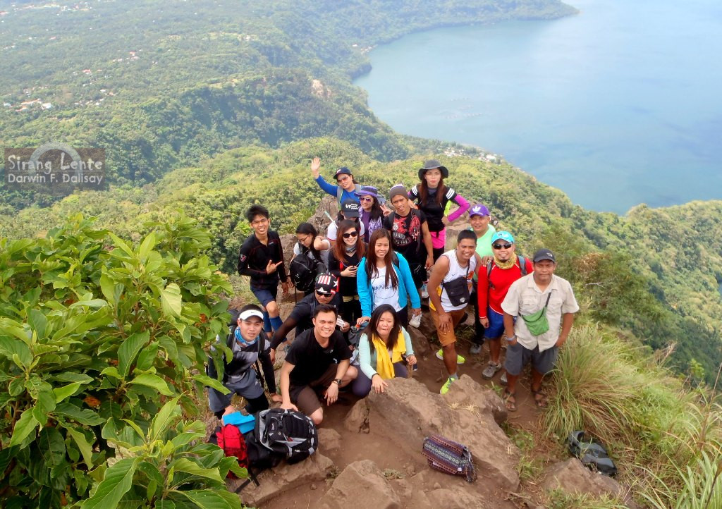 SIRANG LENTE | TRAVEL & HIKE: Mt. Maculot: Hiking Guide