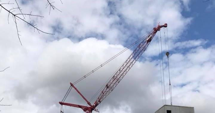 Industrial History: Cranes with a Luffer Jib