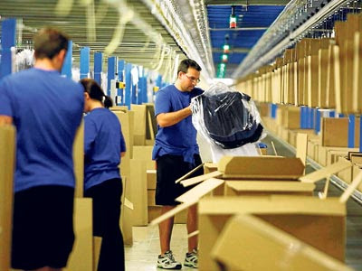 Superfluo Imprescindible: Conocer Inditex por dentro