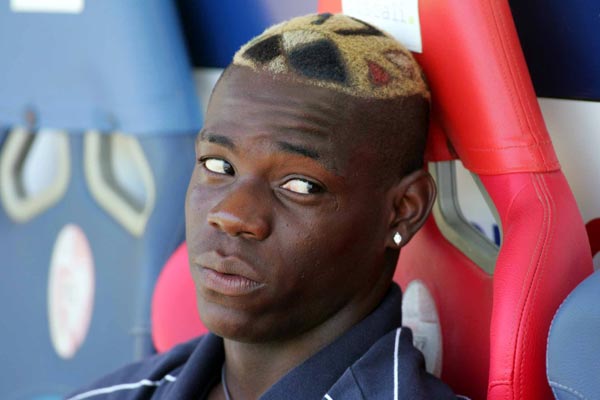 UnpredictableEngee's Blog: Manchester City striker, Balotelli unveils ...