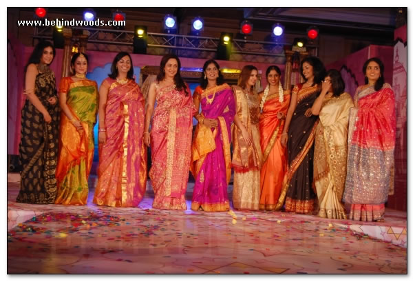 Pothys: Bridal collections,Silk sarees,Kanchipuram silks,Embroidery ...