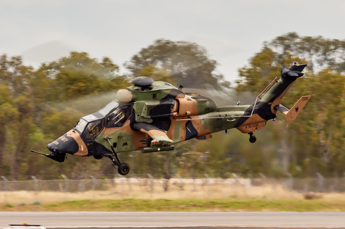Central Queensland Plane Spotting: A Trio of Australian Army Eurocopter ...
