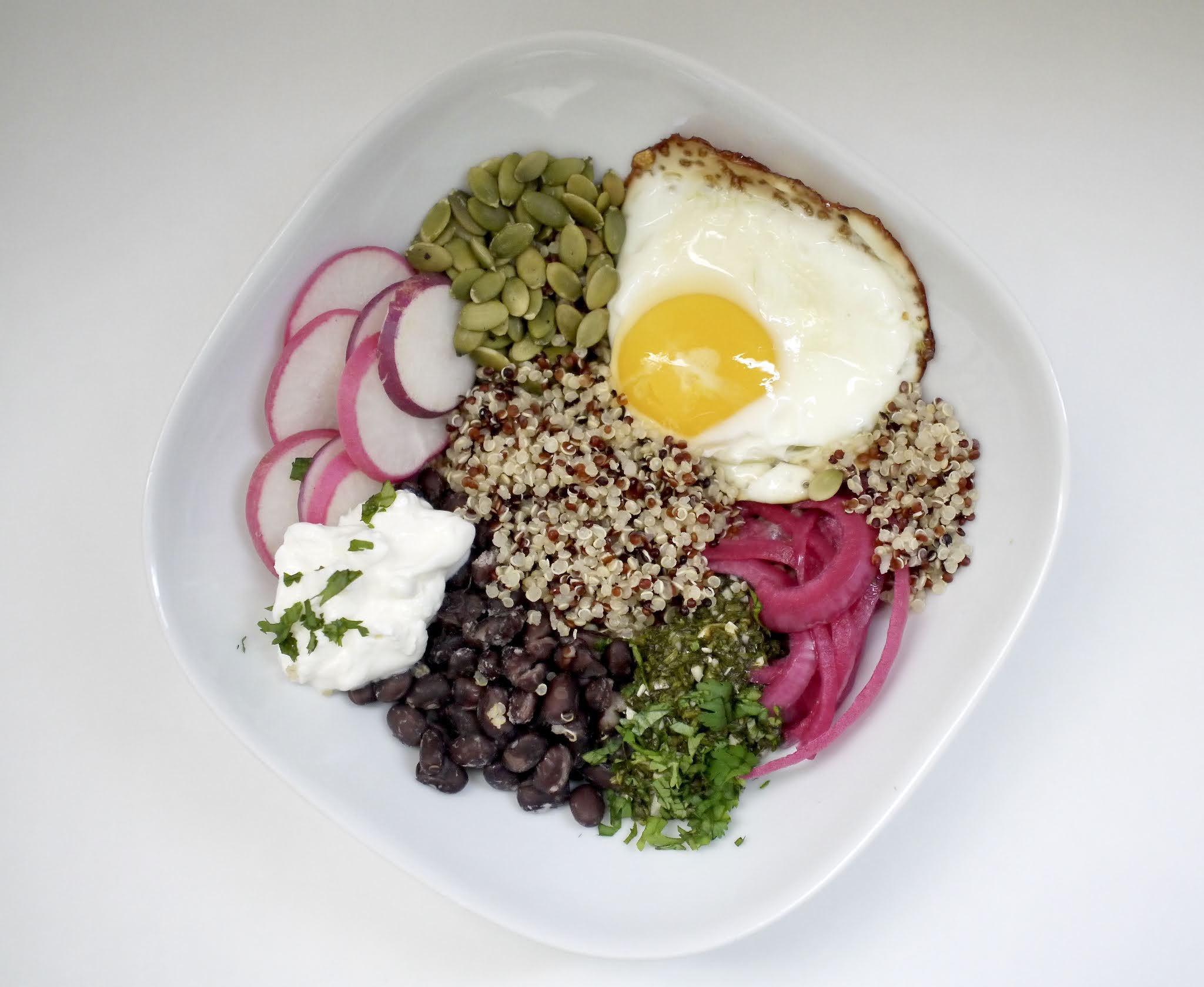 Quinoa Breakfast Bowl | lil chung's lil adventures