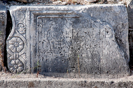 romanoimpero.com: LUCIO ARTORIO CASTO - LUCIUS ARTORIUS CASTUS