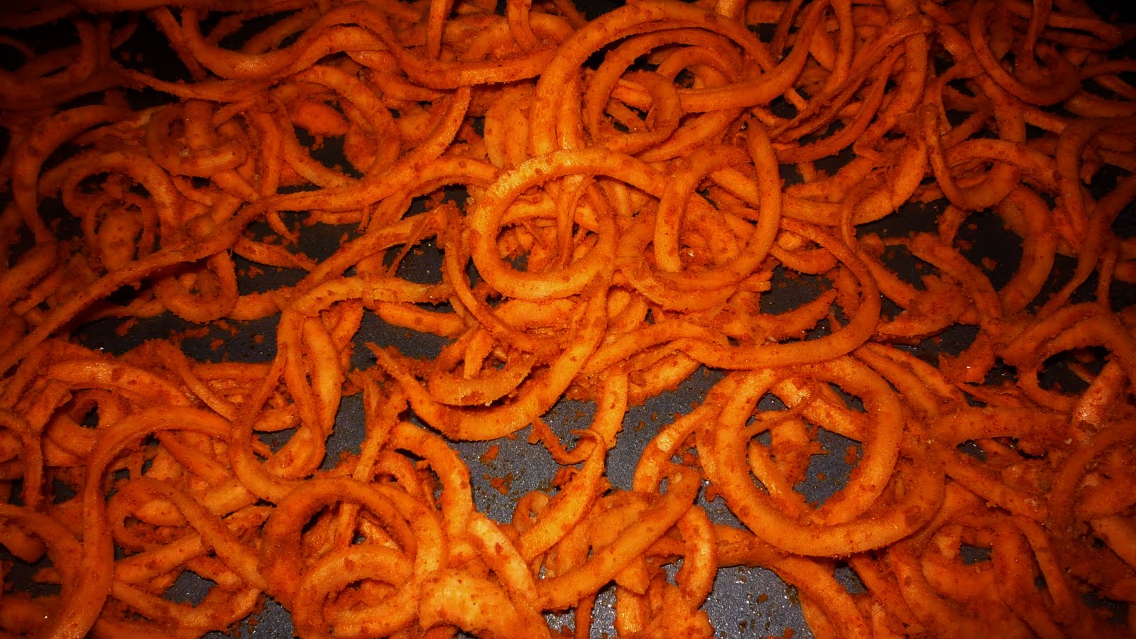 Tastes For Everyday Life: Sweet Potato Curly Fries...