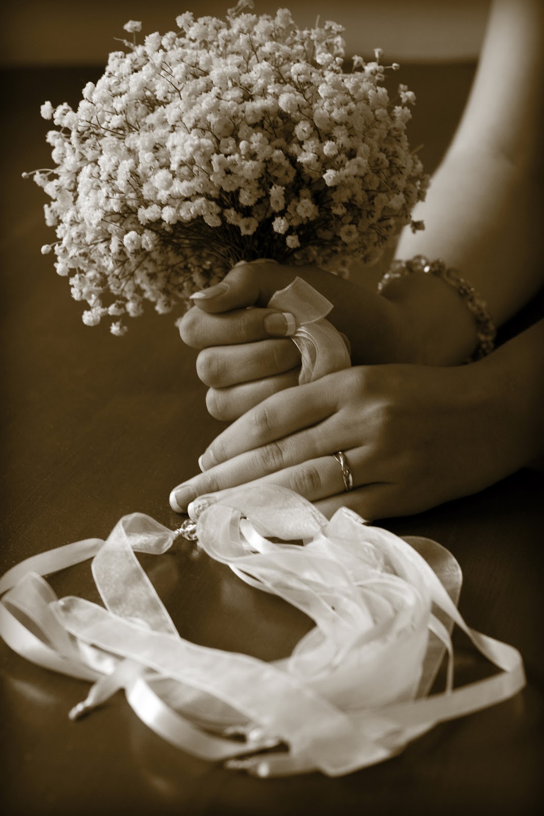 indrės dirbtuvės: Gipsofilija ir kaspinai