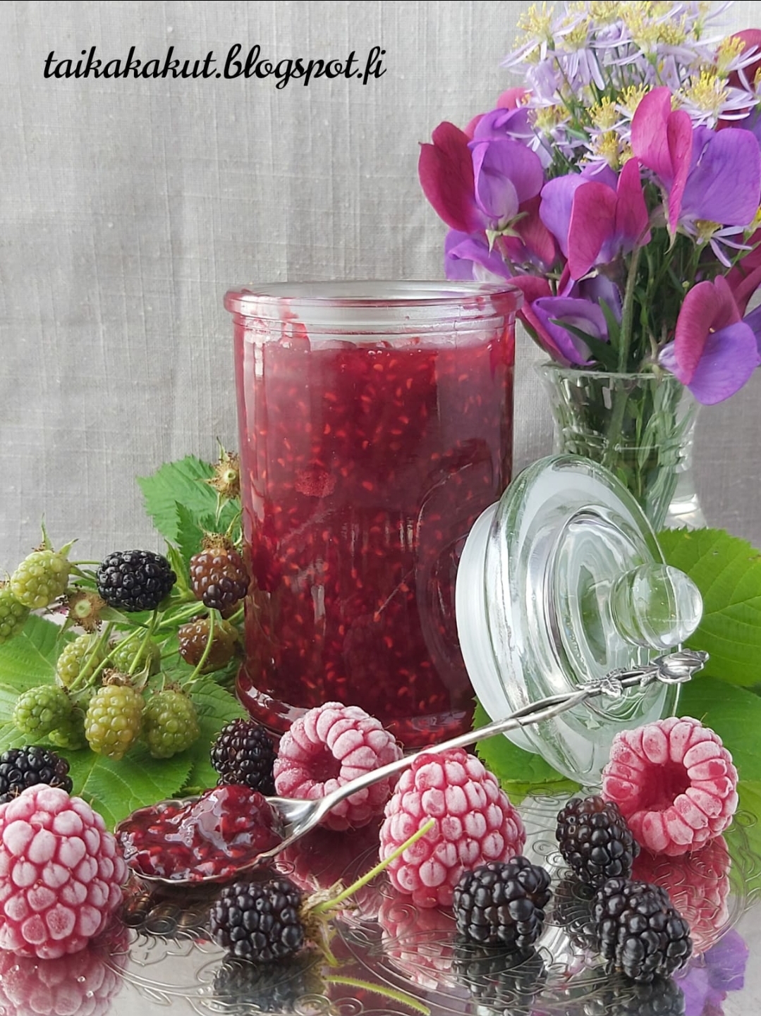 Tarun Taikakakut: Karhunvadelma-vadelmahillo