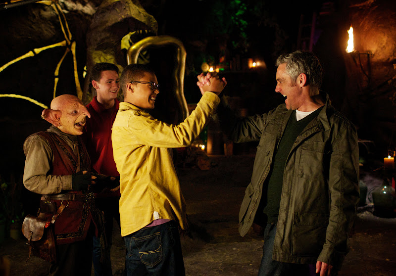 Wizards Vs Aliens: November 2012