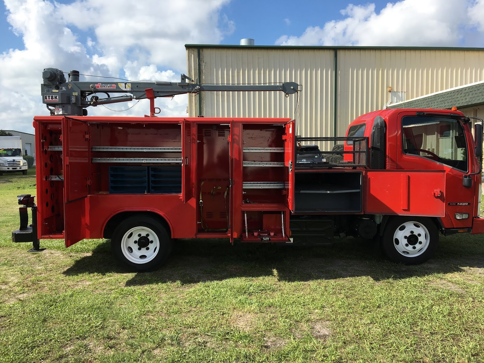 Commercial Truck Success Blog: Need a Crane Body? “Like New” Reading 11 ...