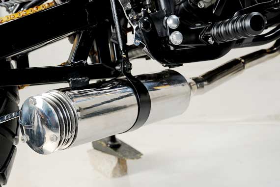 MODIFICATION OF MOTOR: Modif Hyosung Karion, 2007 (Jakarta)