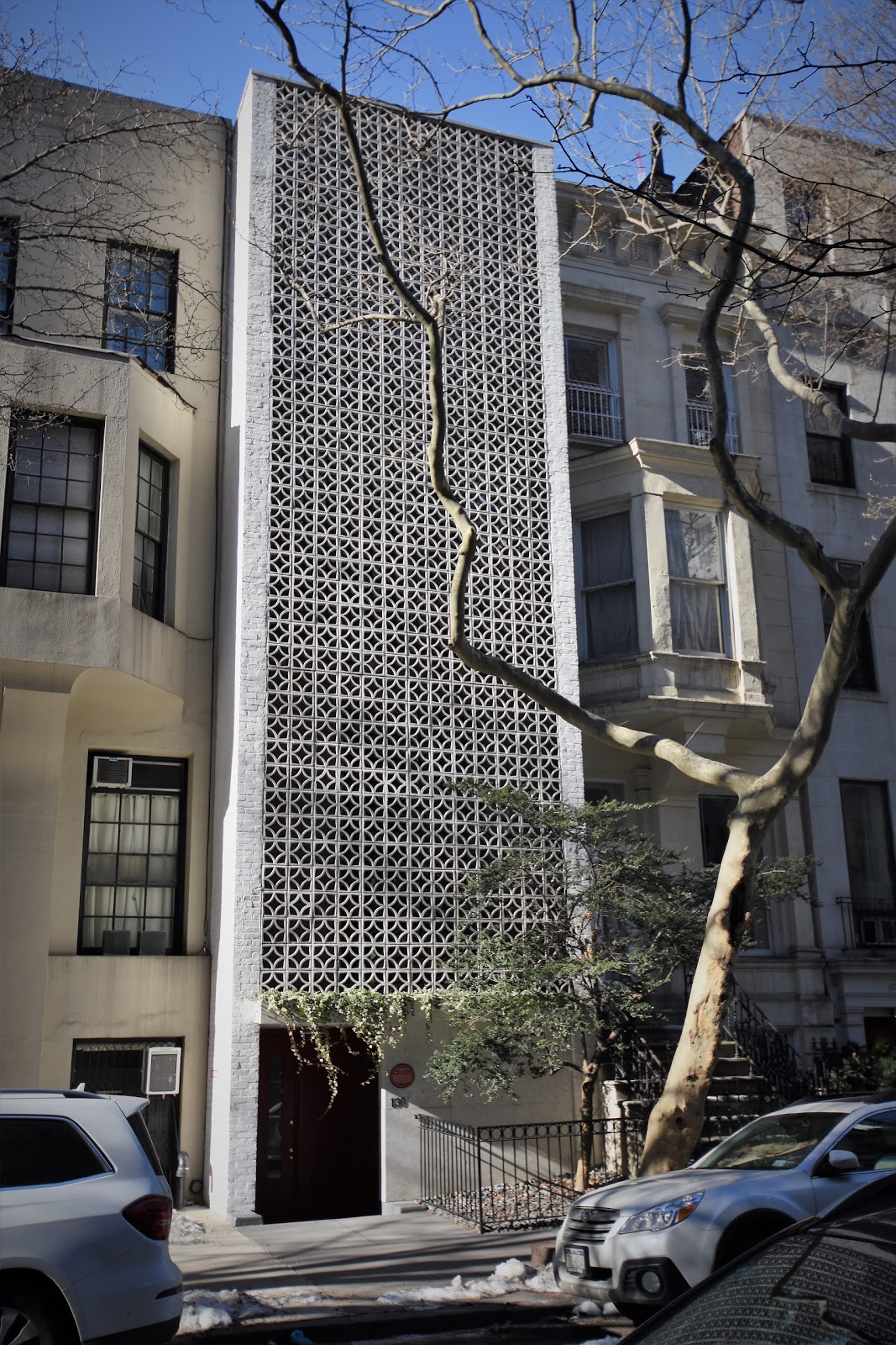 Daytonian in Manhattan: The Edward Durell Stone House - 130 East 64th ...