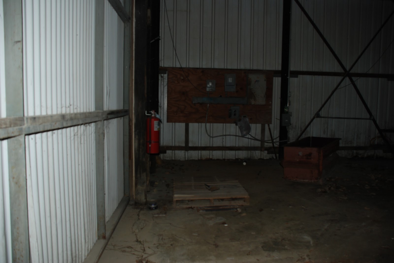 Birmingham Urban Exploration: Random Warehouse