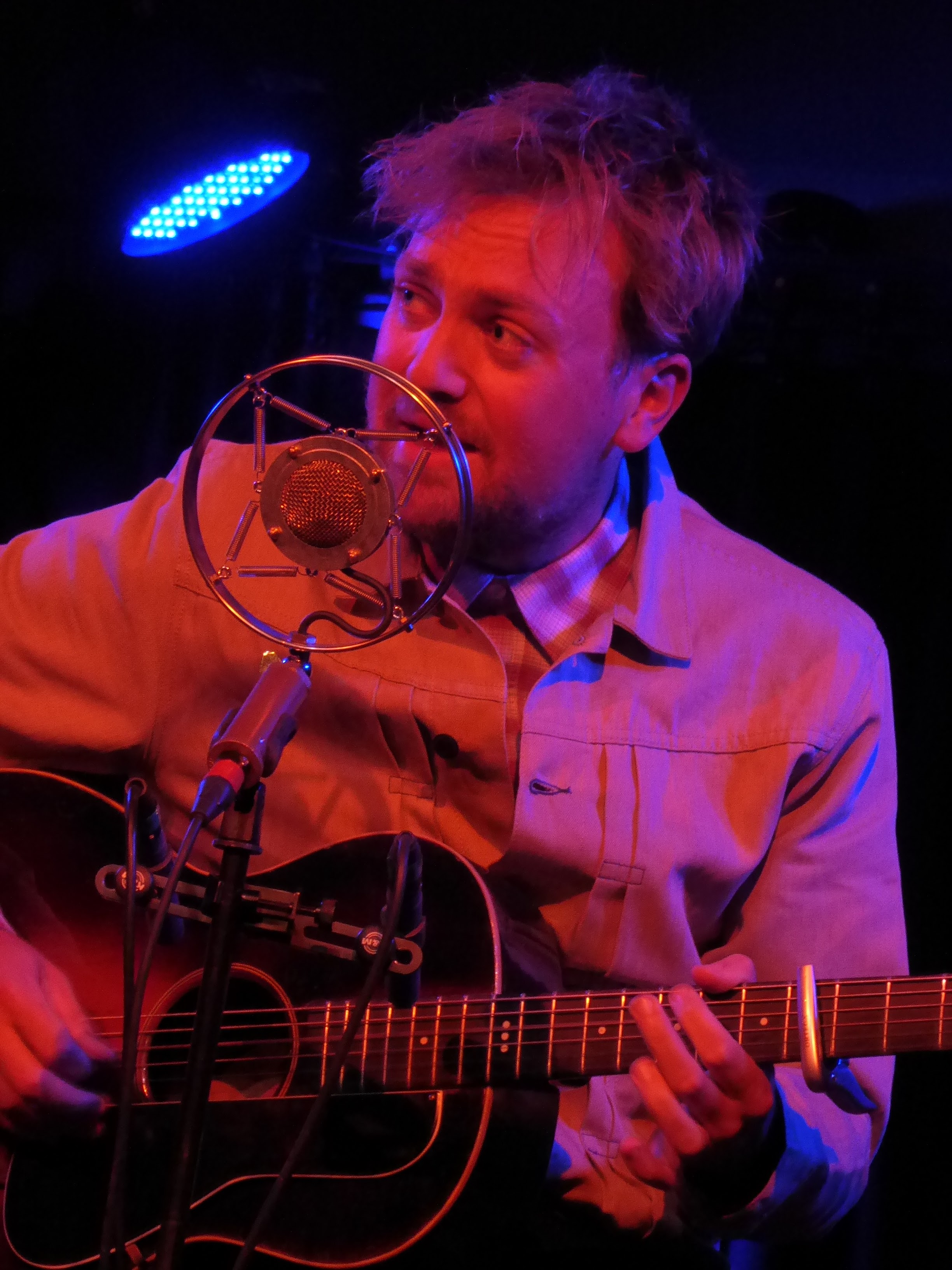 Ronald Says - memoirs of a music addict: On Stage: Tim Knol @ De Nieuwe KHL