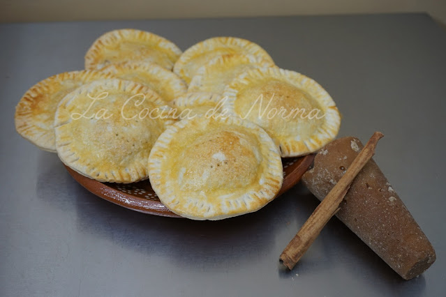 COYOTAS DE PILONCILLO (PANADERÍA TRADICIONAL MEXICANA) - La Cocina de Norma