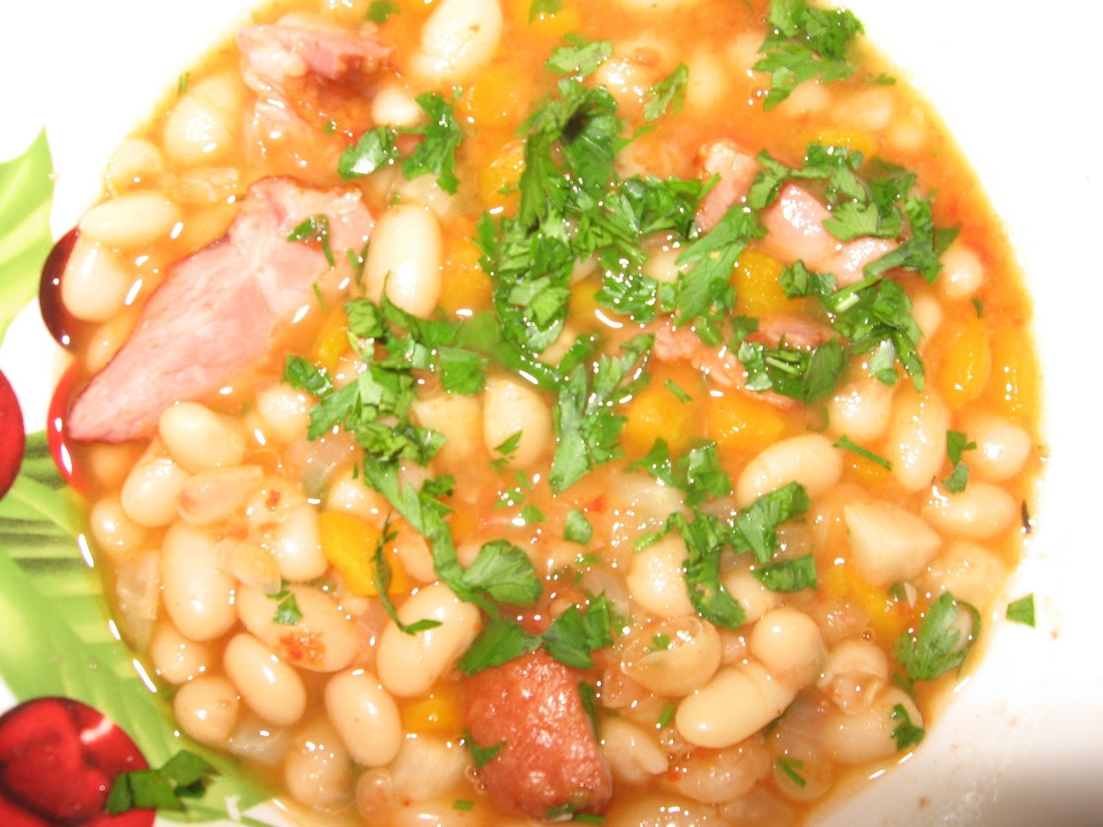 Dulce casa: Iahnie de fasole cu afumatura