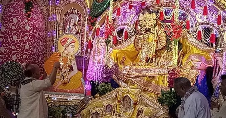 Hita Dhruva Das: Vrindavana Sata Lila (3) : Vrindavan's svarupa