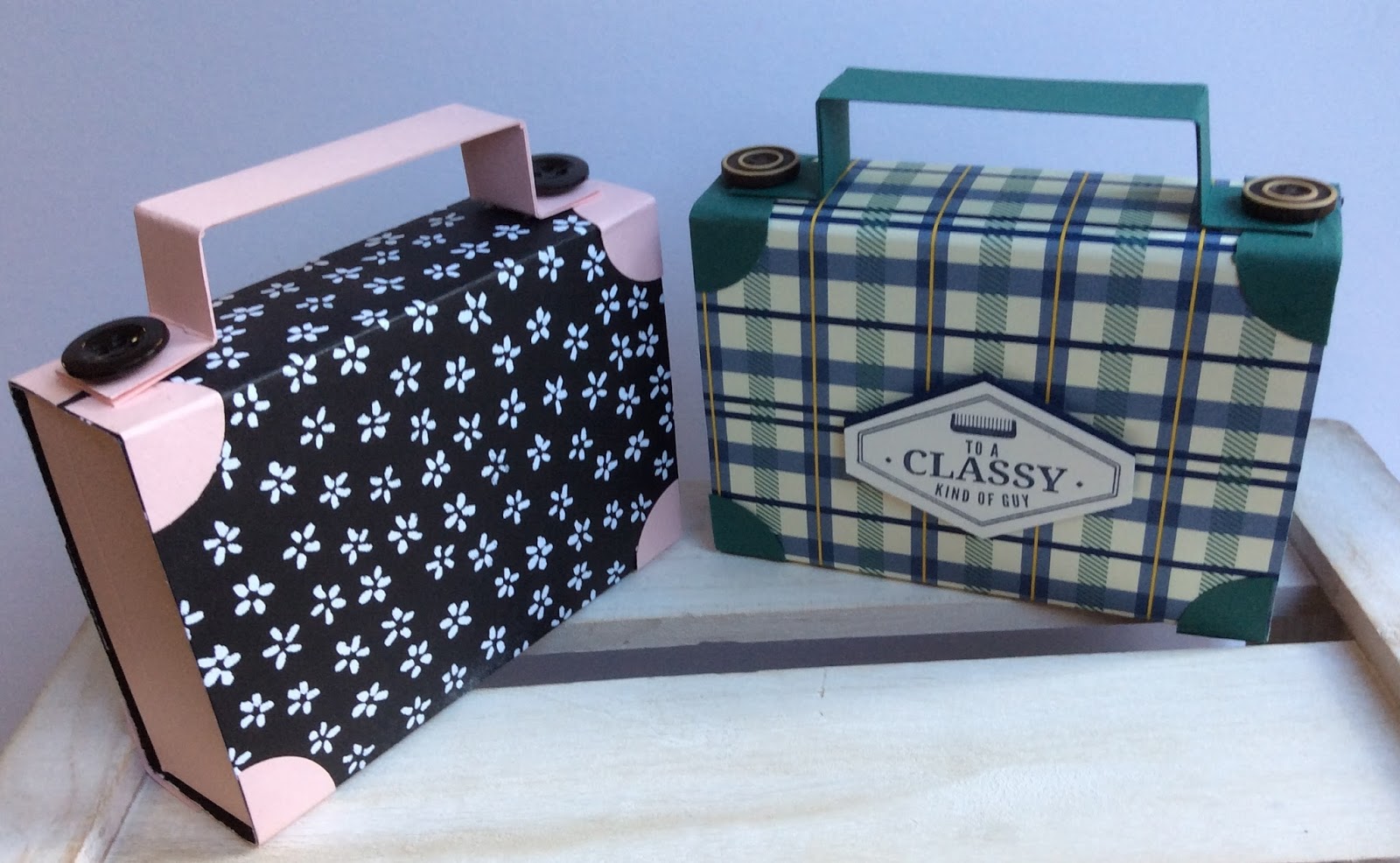 KraftingK: A brilliant little suitcase, another make for the project day