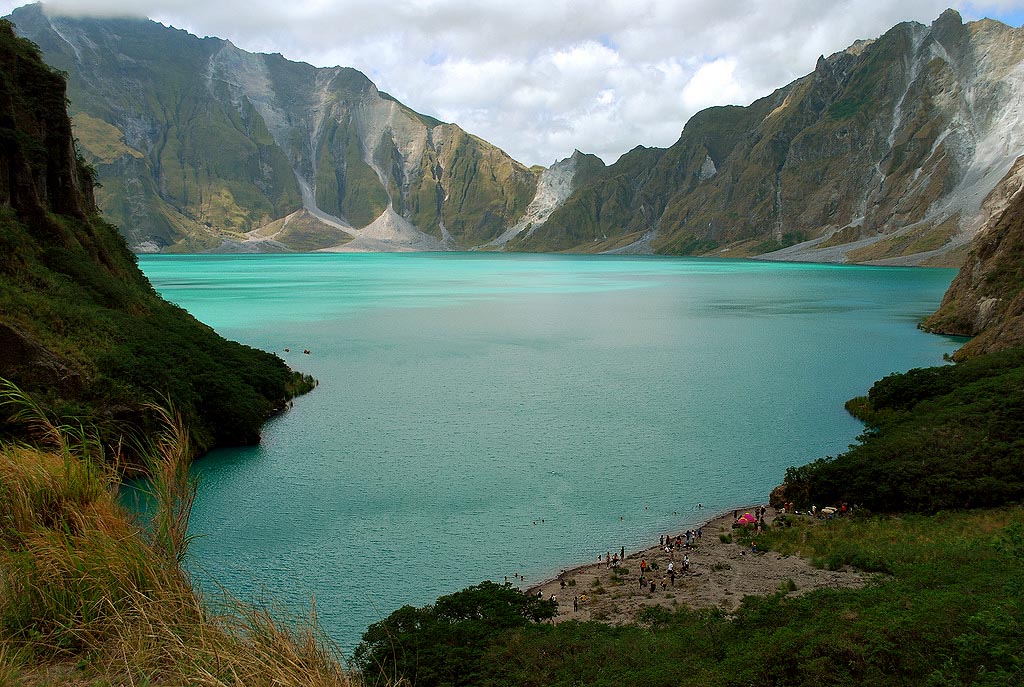 The Philippines: Pinatubo Crater