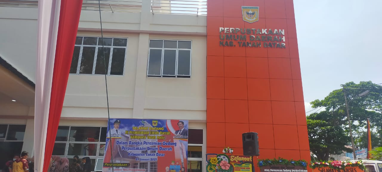 Kepala Perpustakaan Nasional Resmikan Gedung Perpustakaan Umum Daerah ...