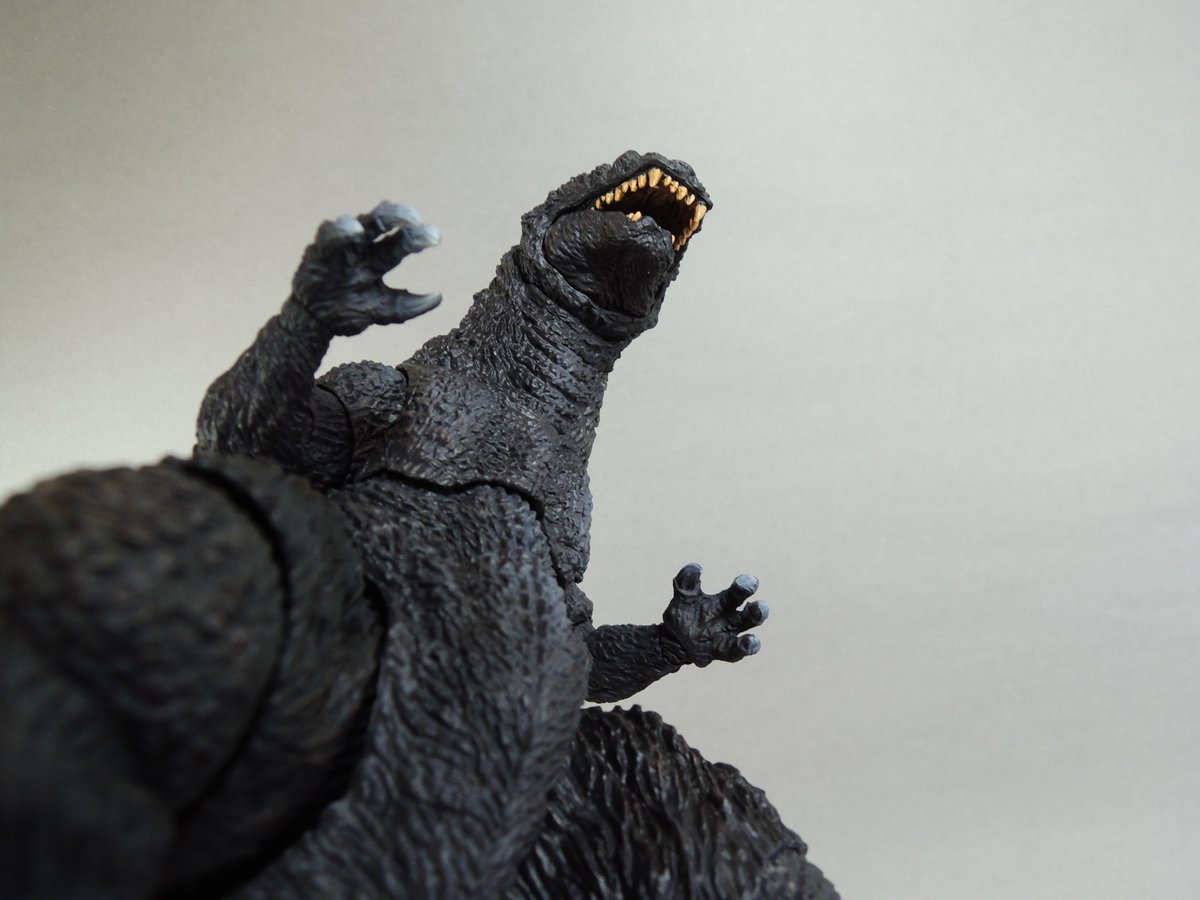 Steven's Toy Blog: S.H. MonsterArts Godzilla 2001 GMK Pictures