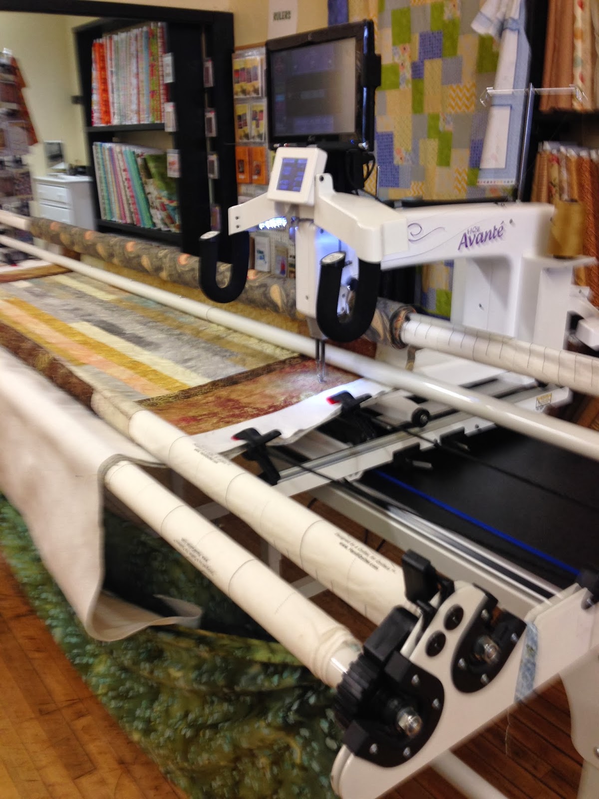 Threadbender's Quilt Shop : Buy a Legend Machine at a Legendery Price!