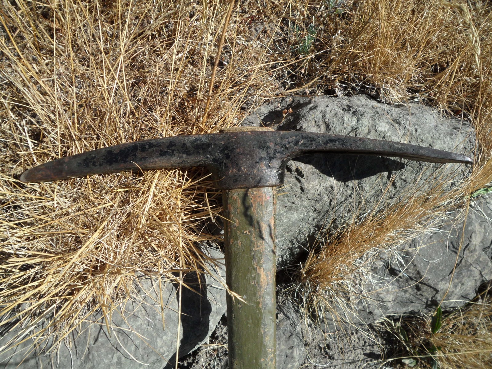 Four Bees: Italian Army Pick Axes, circa 1950's to 1980's, Armored ...