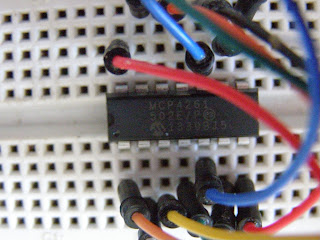 Arduino tehNiq: MCP4261 dual digital potentiometer