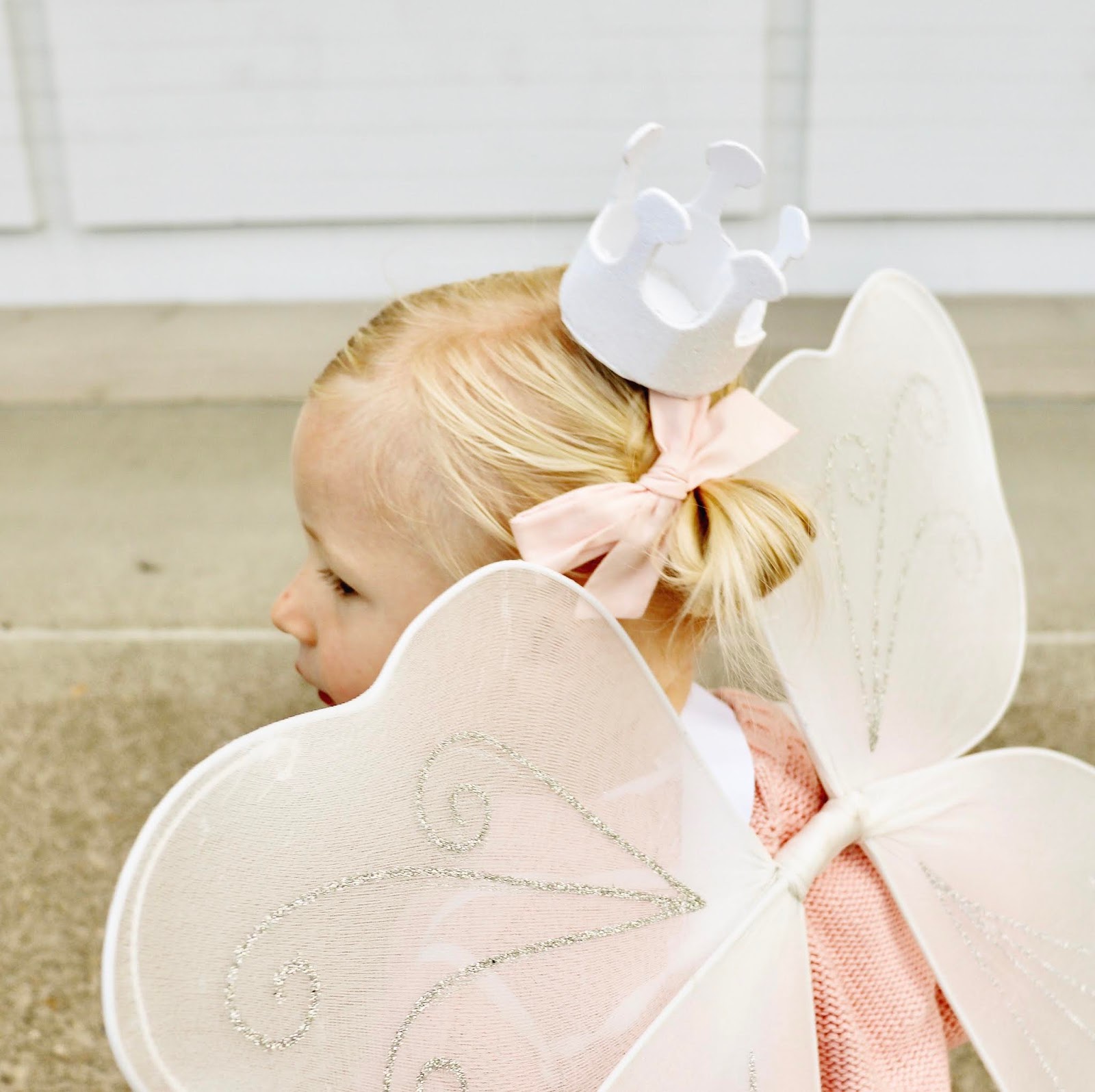 MAMA Jots: DIY Tooth Fairy // Halloween Costume