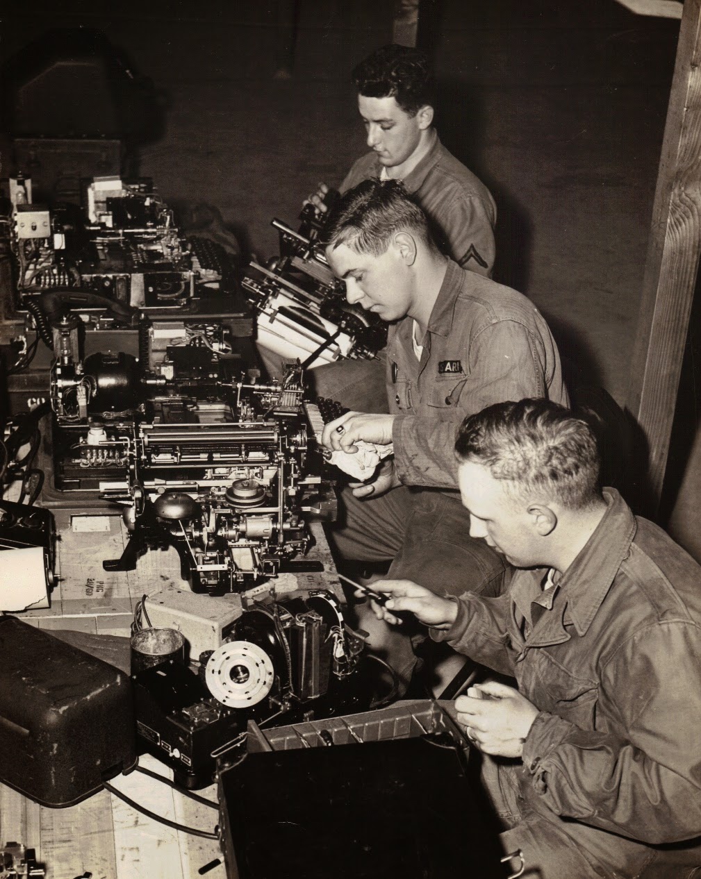 Taipei Signal Army: The Model 15 By Teletype Corporation: The Machine ...