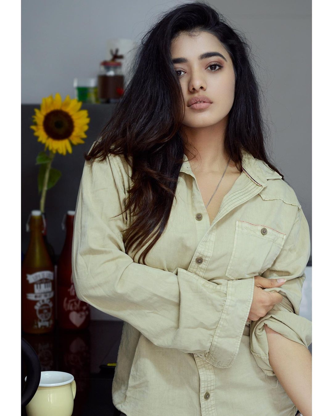 Maximum Newz- Latest Photos and Bios