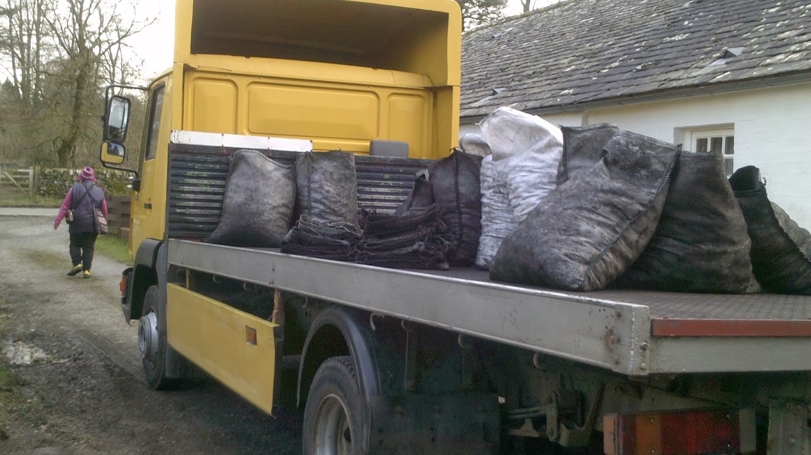 wigton physics: Coal lorries