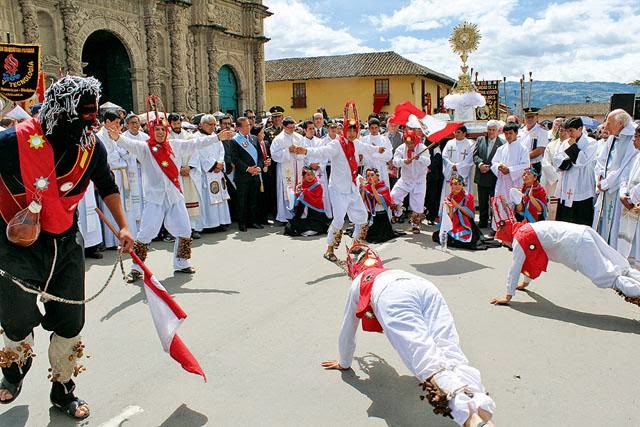 DANZANDO PERUANO: Chunchos de cajamarca