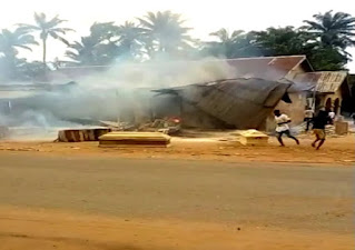 Breaking: Armed Men storm Orlu Imo state Nigeria, behead community ...