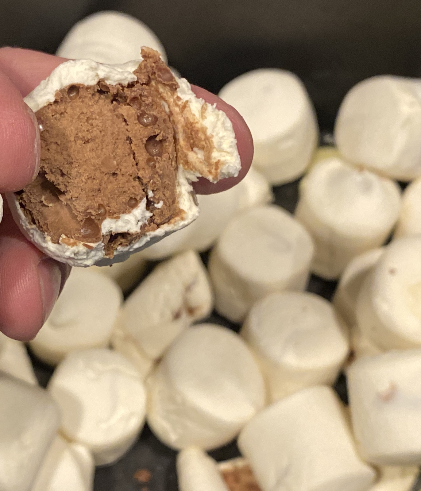 Parental Ideas: Stuffed Puffs - A fun new way to make S'mores treats ...