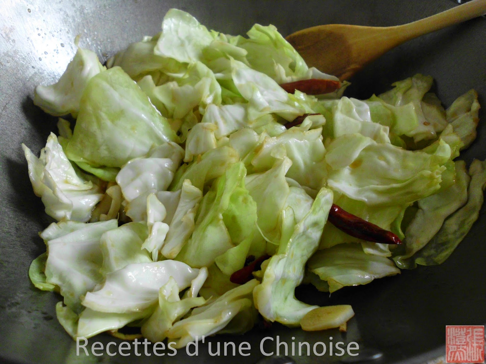 Recettes d'une Chinoise: Choudou sauté au wok 手撕包菜 shǒusī bāocài