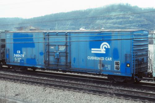 The Model Railroad Luddite: Blue Conrail box cars