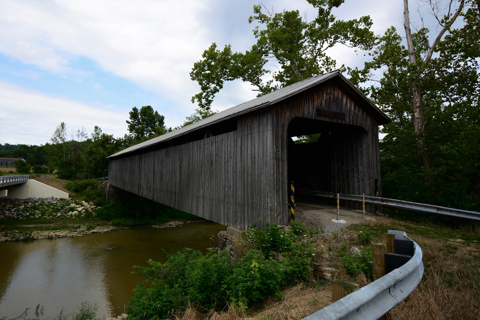 COVERED BRIDGES IN OHIO +: NORTH POLE ROAD COVERED BRIDGE - RIPLEY, OHIO