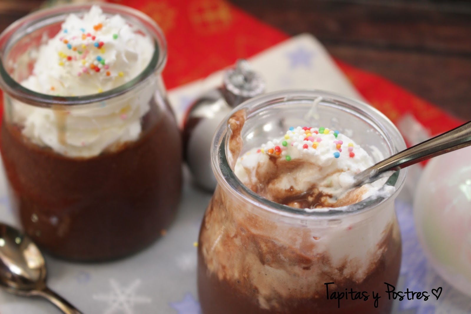 Tapitas y Postres: Crema de chocolate y nata