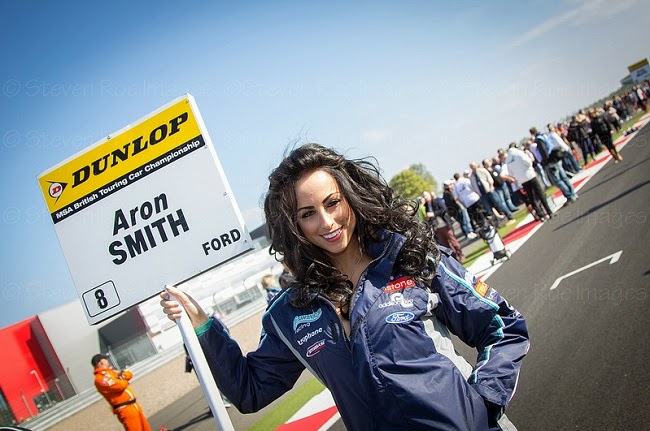2013 British Touring Car Championship Grid Girls | Carsfresh