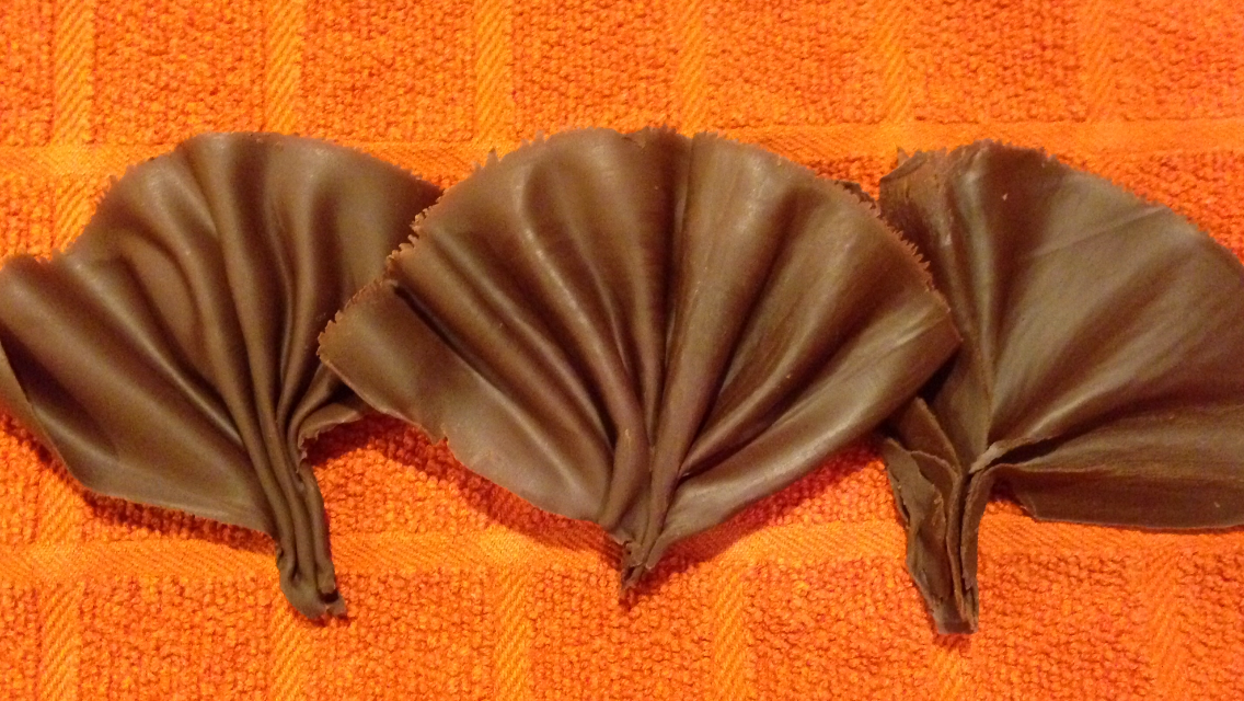 Jill Takes The Cake: Ruffled Chocolate Fans