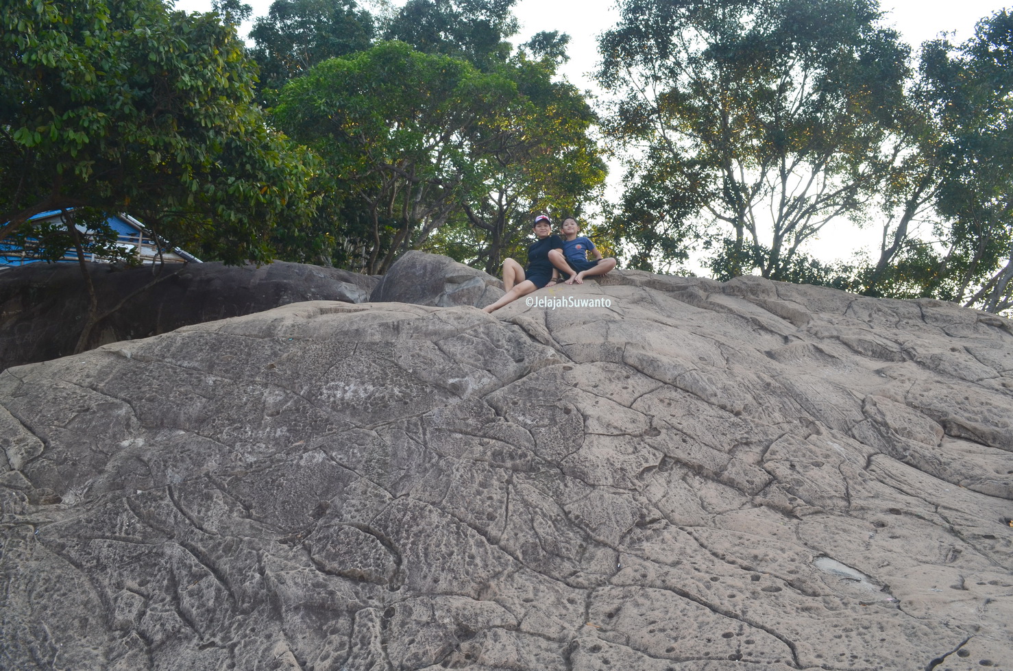 Gunung Lembu Purwakarta Trek Bersahabat Untuk Pendaki Cilik - Jelajah ...