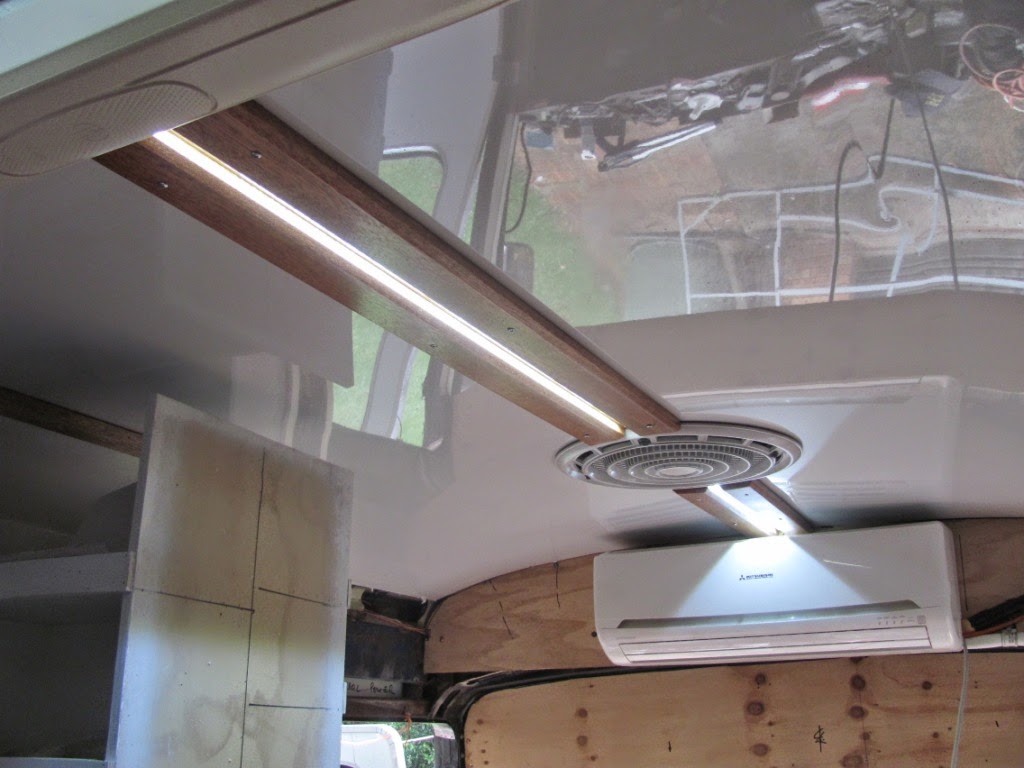 Robbiebago Adventures: Bus conversion: Up goes the ceiling
