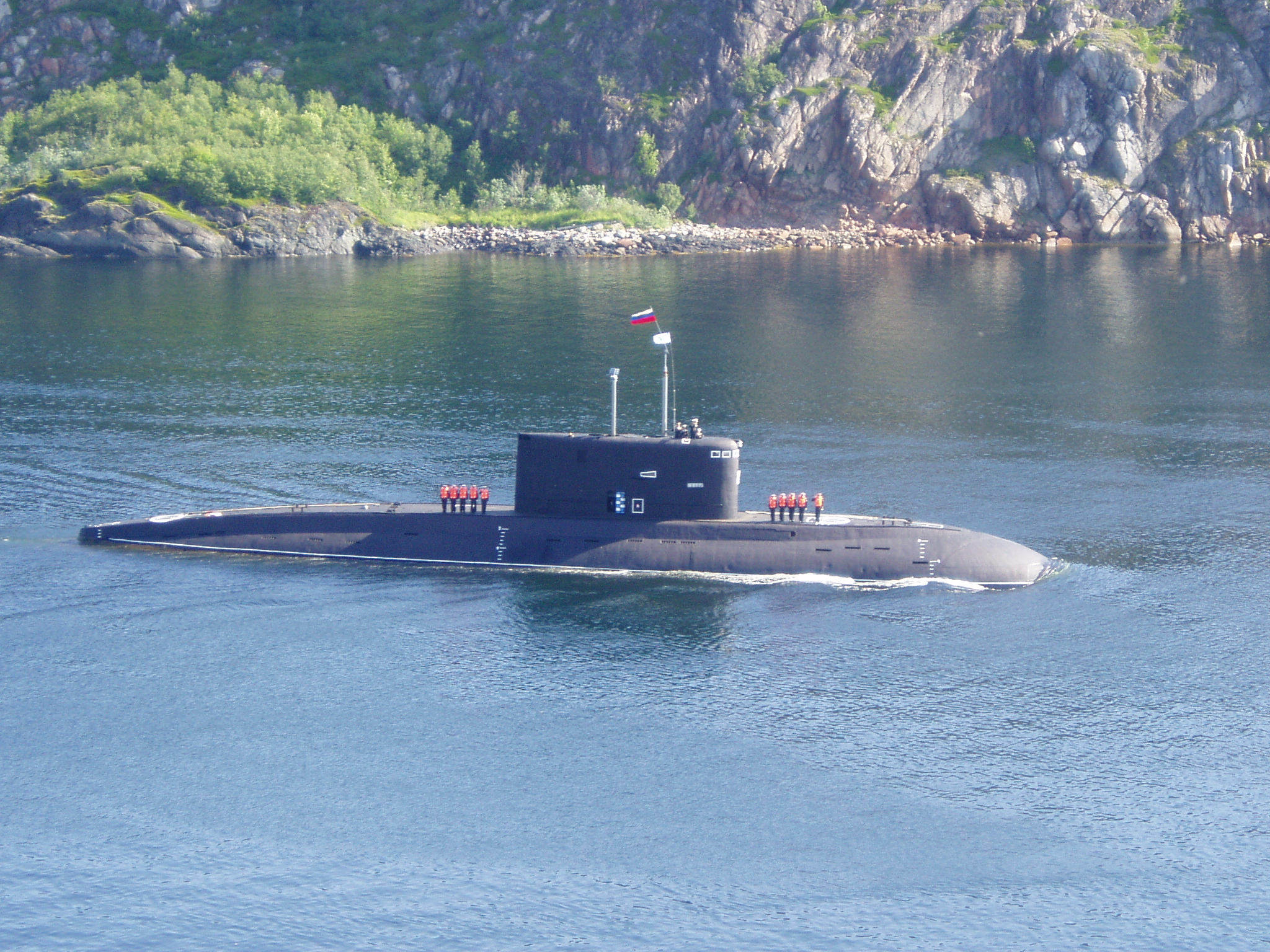 Kilo-class Submarine/SSK Kilo Class (Type 877EKM)/Project 877 Paltus ...