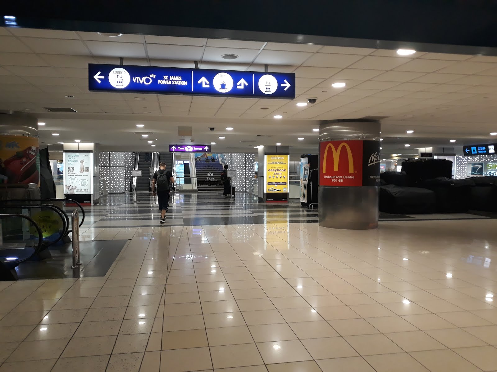 Aeroline: Premium, first-class coach from Singapore to Malaysia