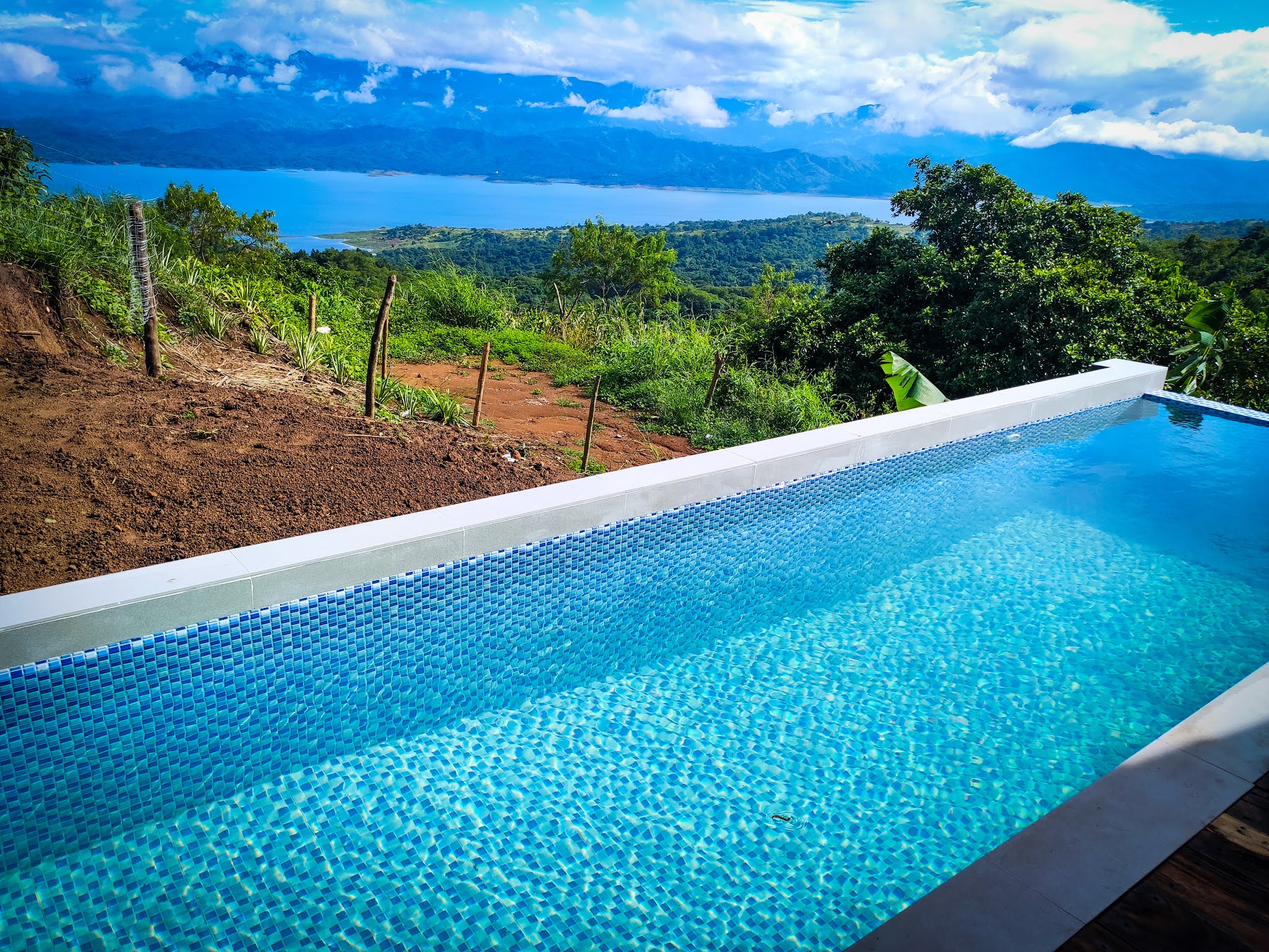 Take a well-deserved break at Farm Ridge by Desmond Farm - The Pinoy ...