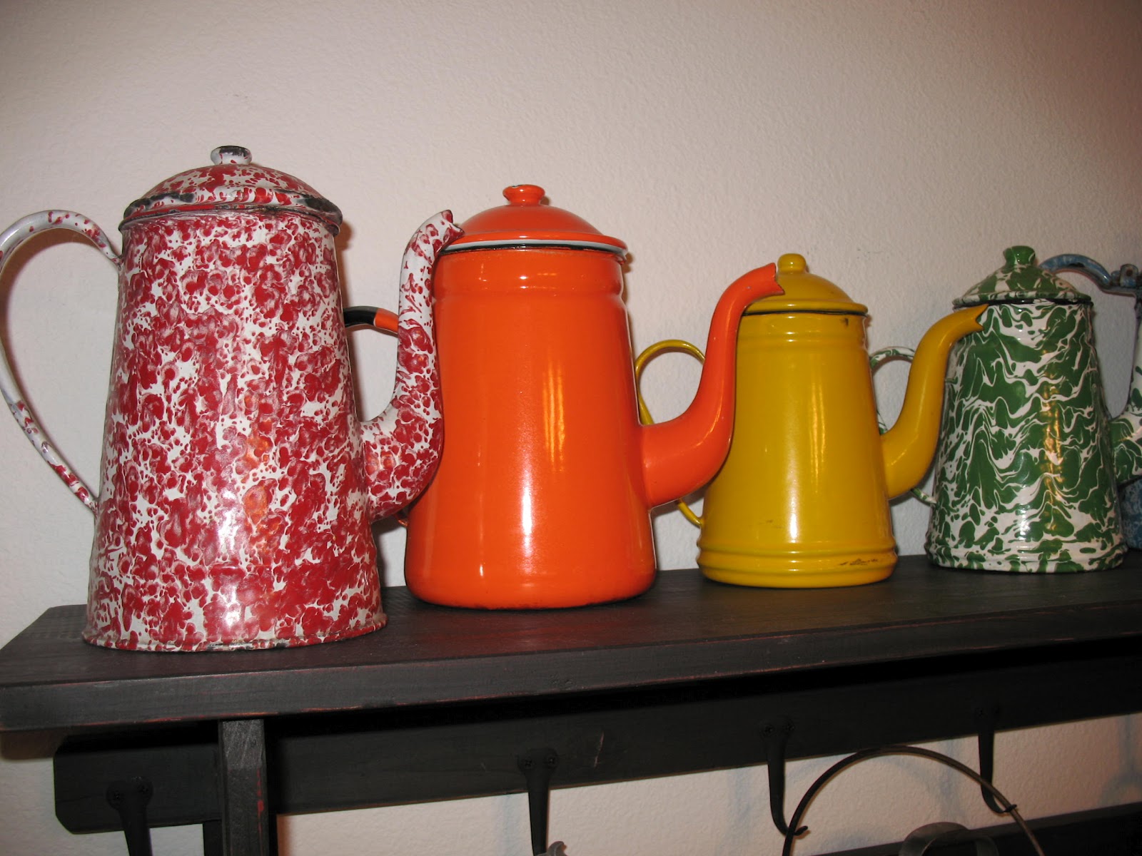 D's Frenchic': All 6 colors of the rainbow in Granite Teapots!!!