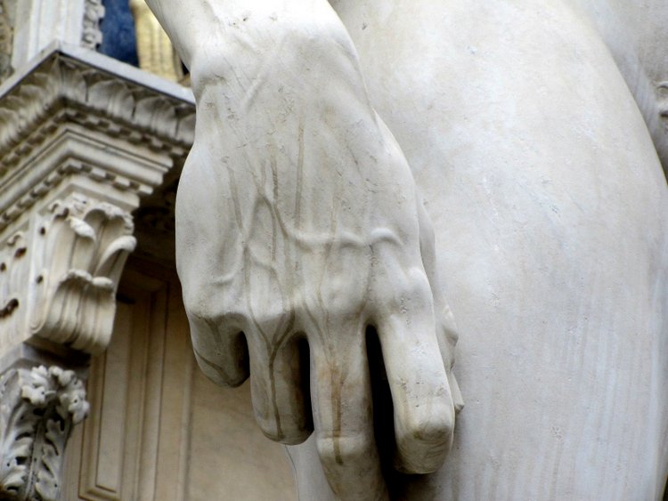 Szkiełkiem, okiem i sercem: Dawid, idealny typ mężczyzny