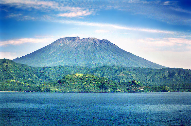 Gunung Agung, Bali | ONE WITH NATURE